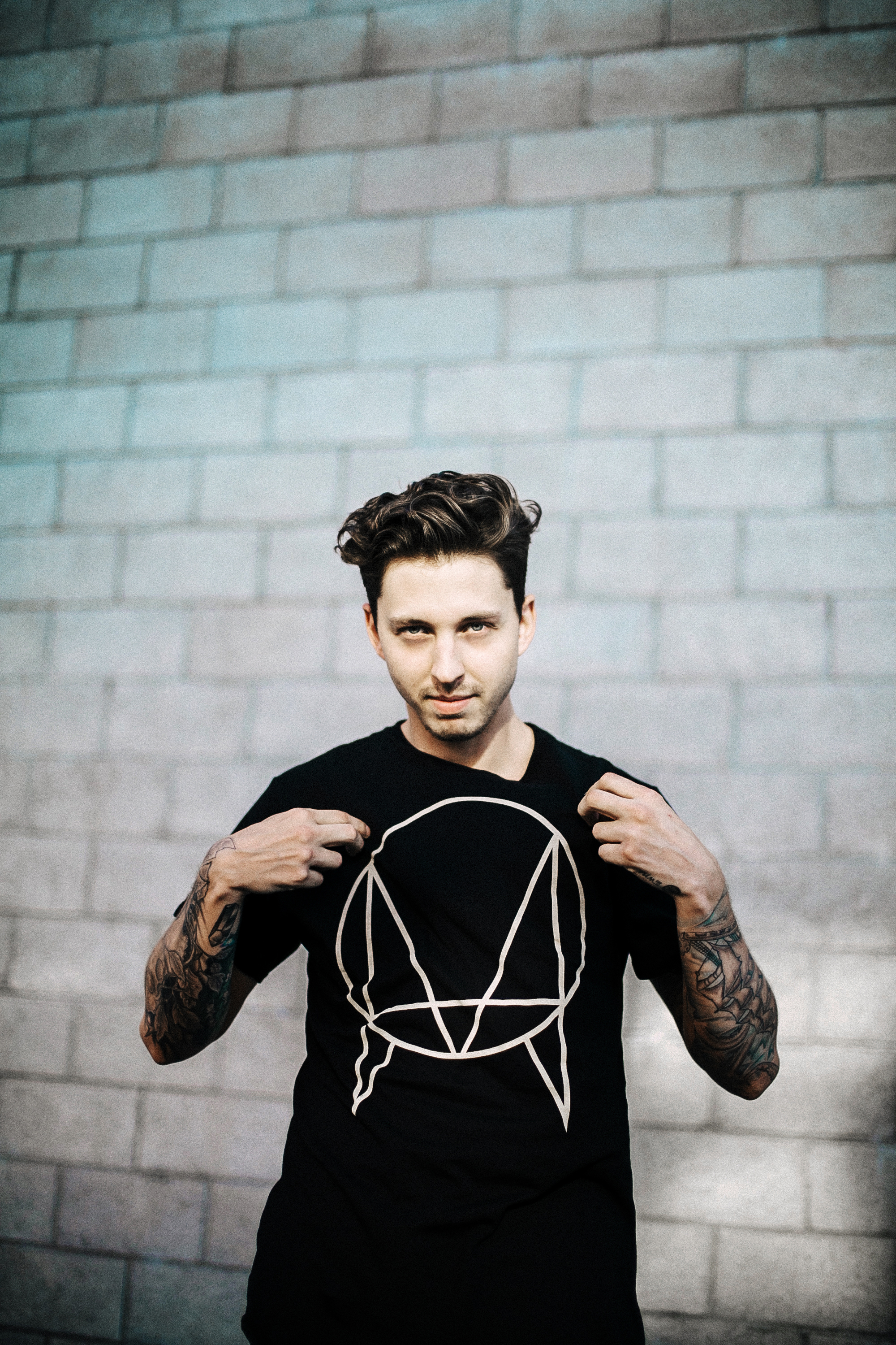 OWSLA ekali